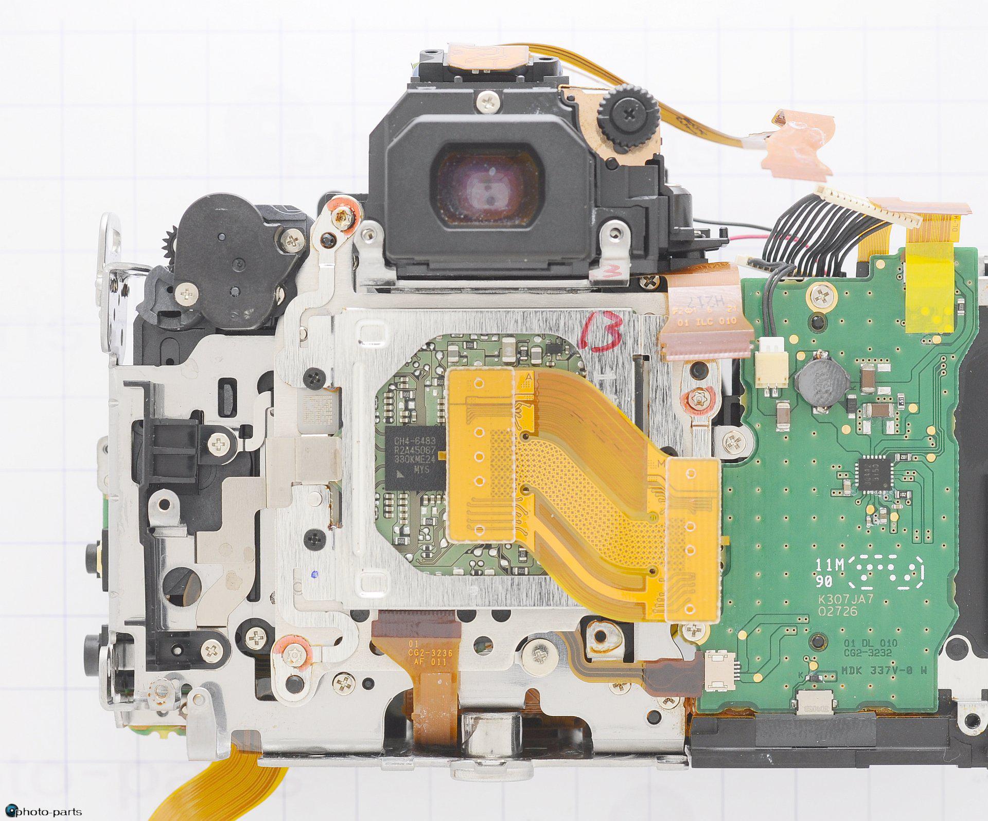 Photo-parts - the internal structure of digital cameras